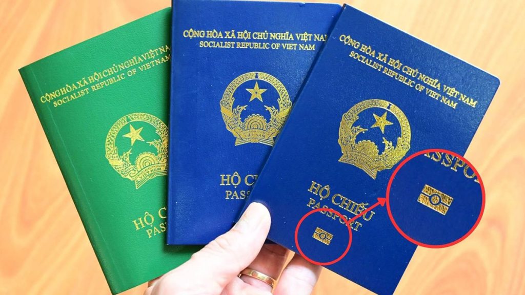 hộ chiếu gắn chip và không gắn chip khác gì nhau?
